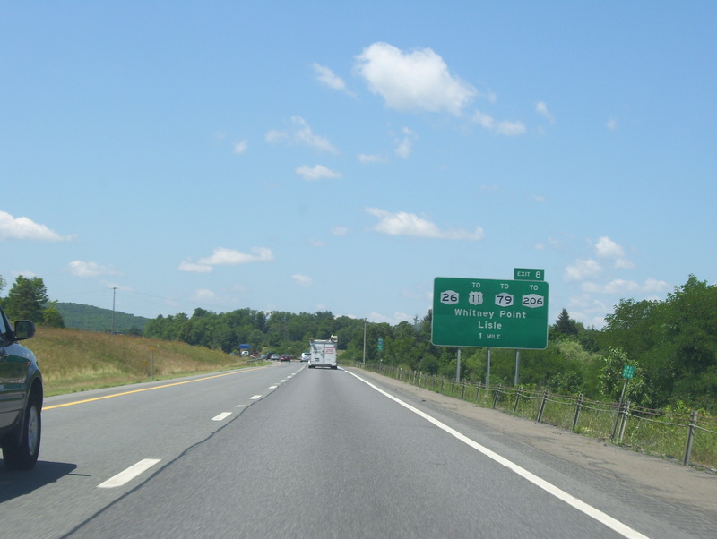 Interstate 81 Northbound - New York State Roads